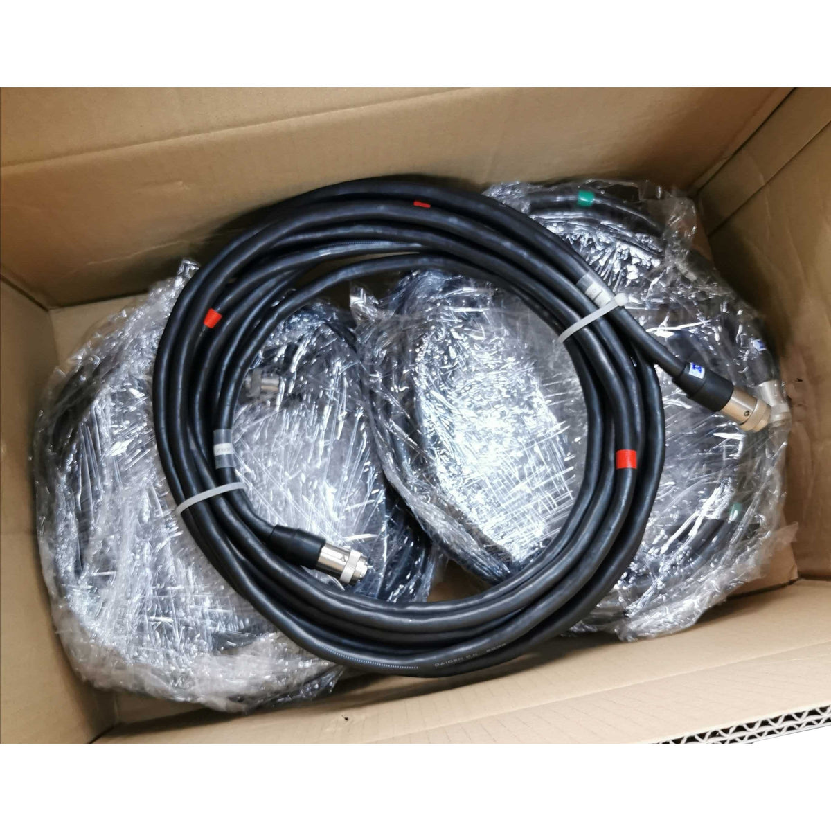 Yaskawa Robot CBL-XR005-1 Teach Pendant Cable for Motoman